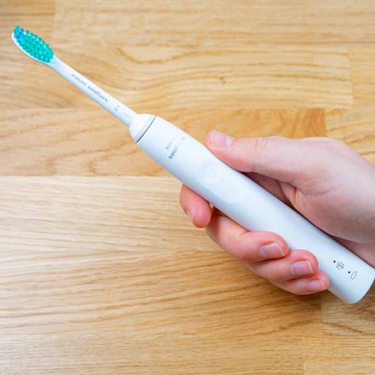 Philips Sonicare 3100 Series Review - Electric Teeth