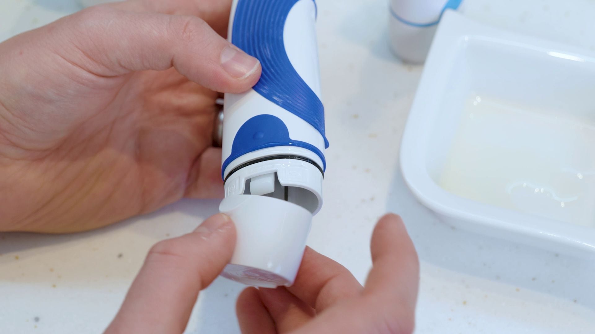 Oral-B electric toothbrush FAQs - Electric Teeth